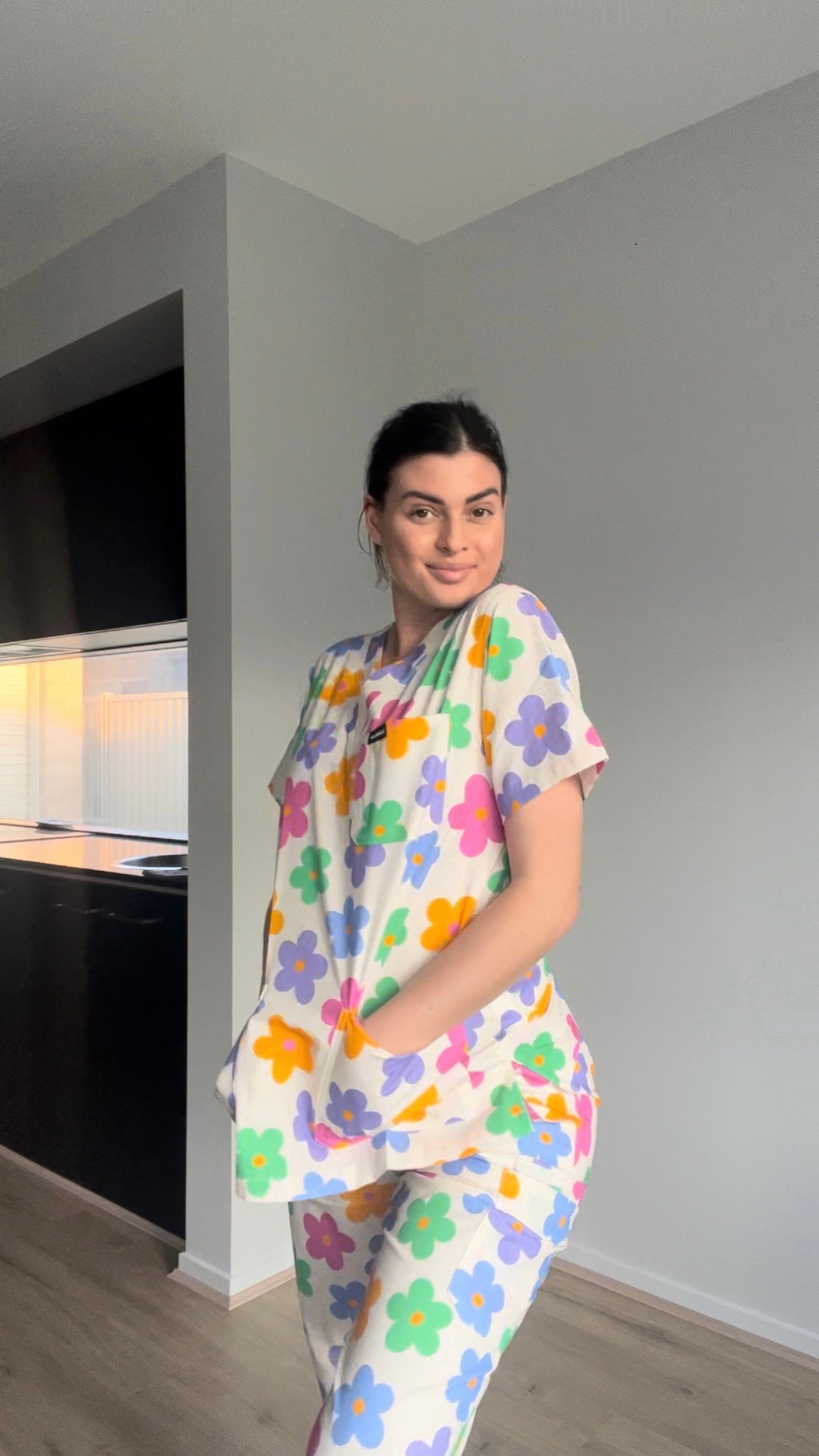Flower Power - Scrub Set – SCRUBINI Medical Scrubs