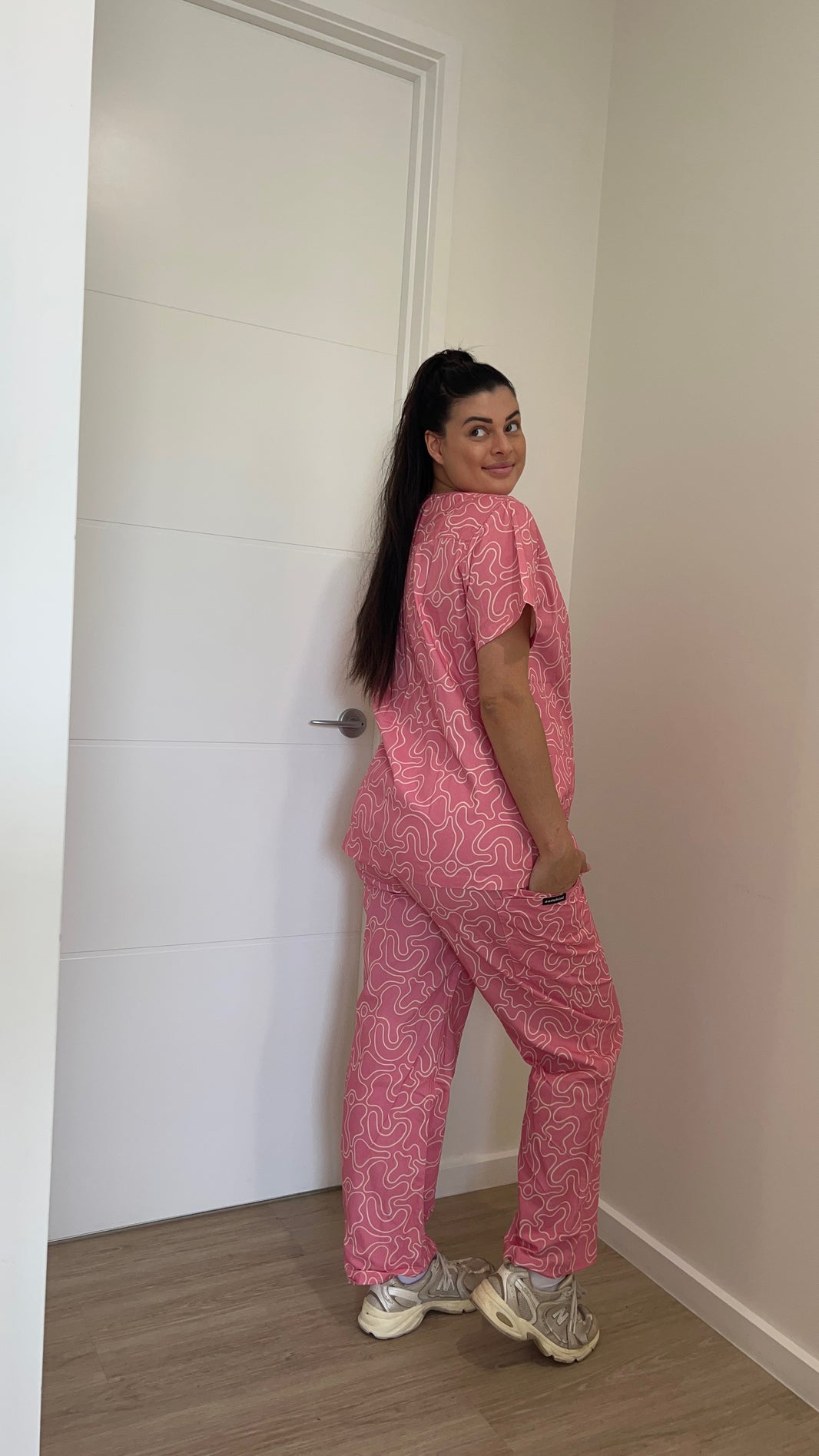 SCRUBINI Medical Scrubs