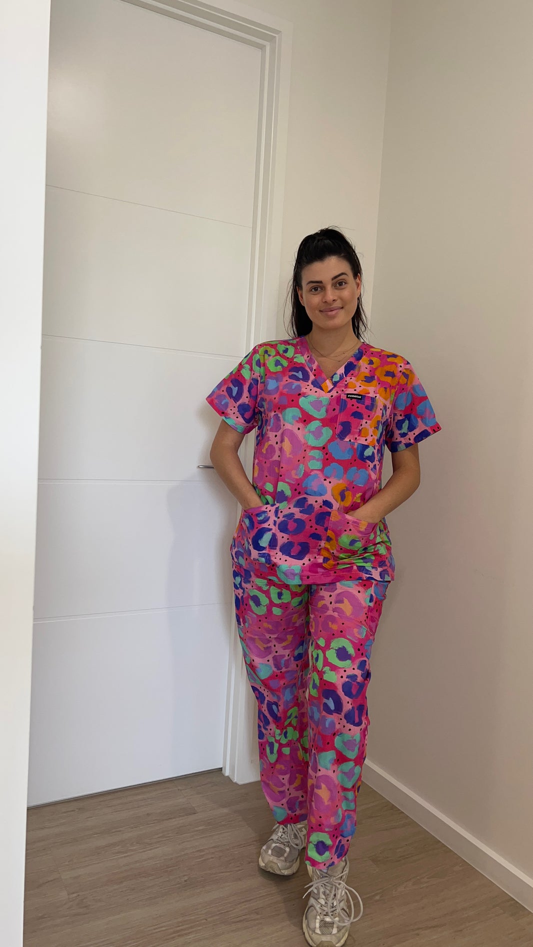 SCRUBINI Medical Scrubs