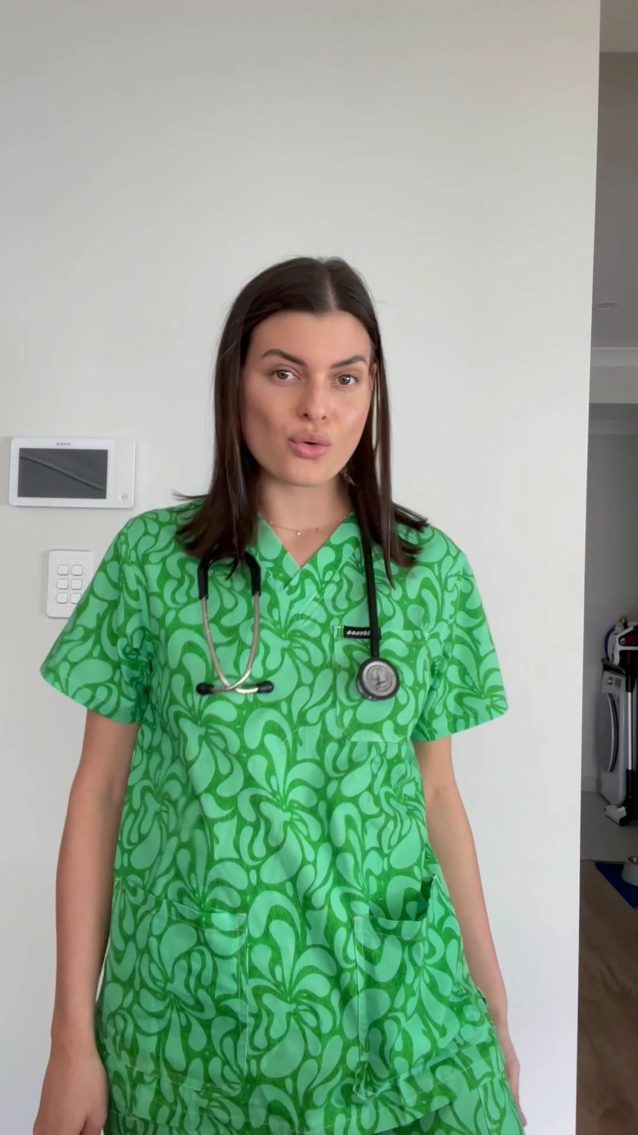SCRUBINI Medical Scrubs